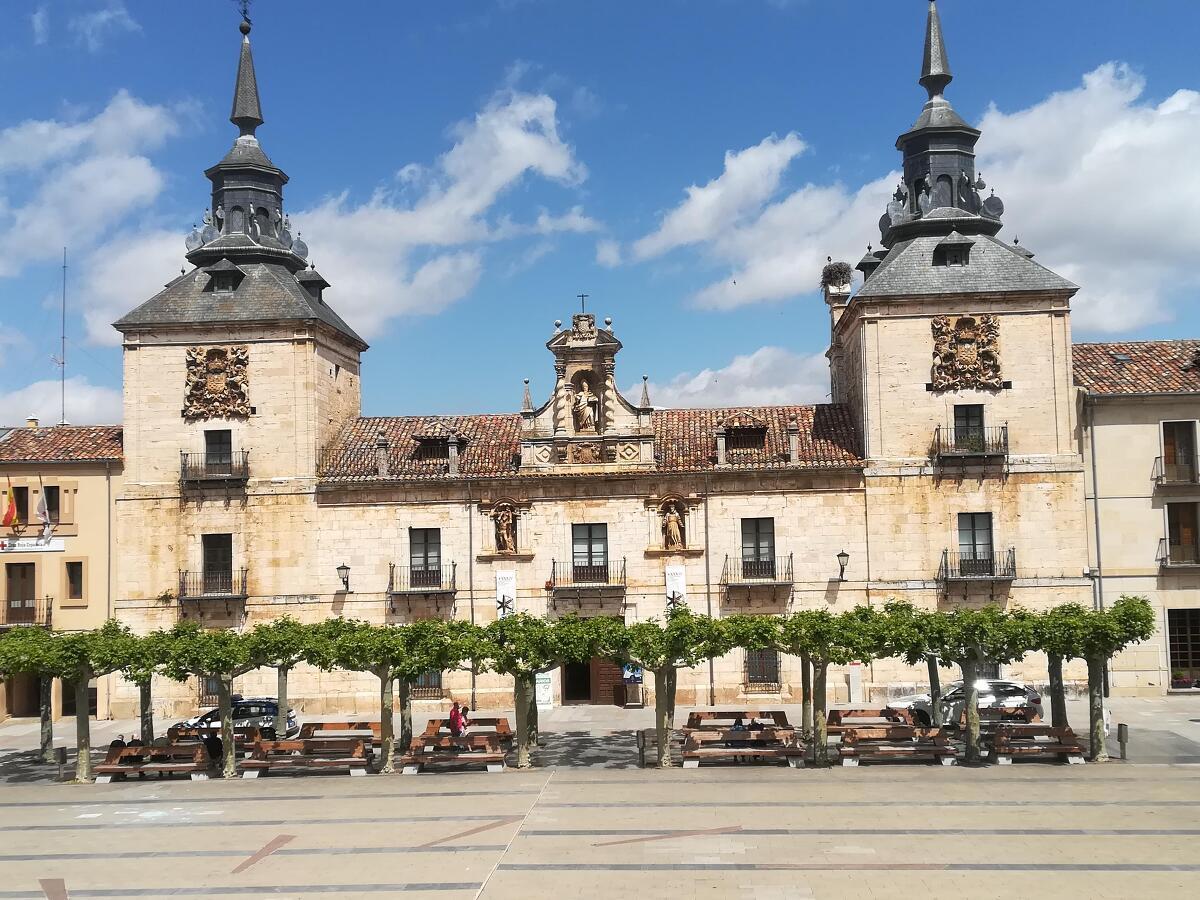 El Burgo vuelve a subir de los 5.000